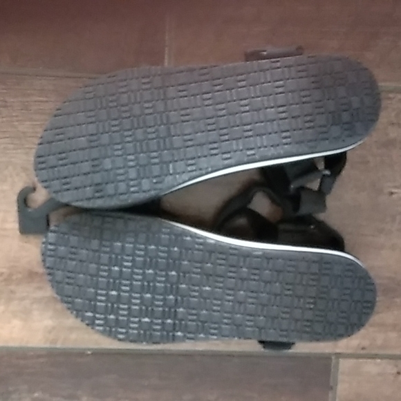 Time and Tru | Shoes | New With Tags Black Color Cushion Sole Casual ...